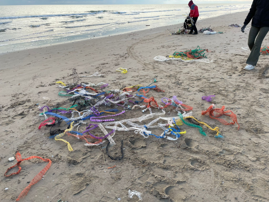 Discarded, lost and abandoned fishing nets: Threatening clean oceans ...