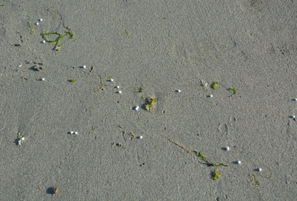 Microplastic pollution in the marine environment and its climate implications: how to overcome ...